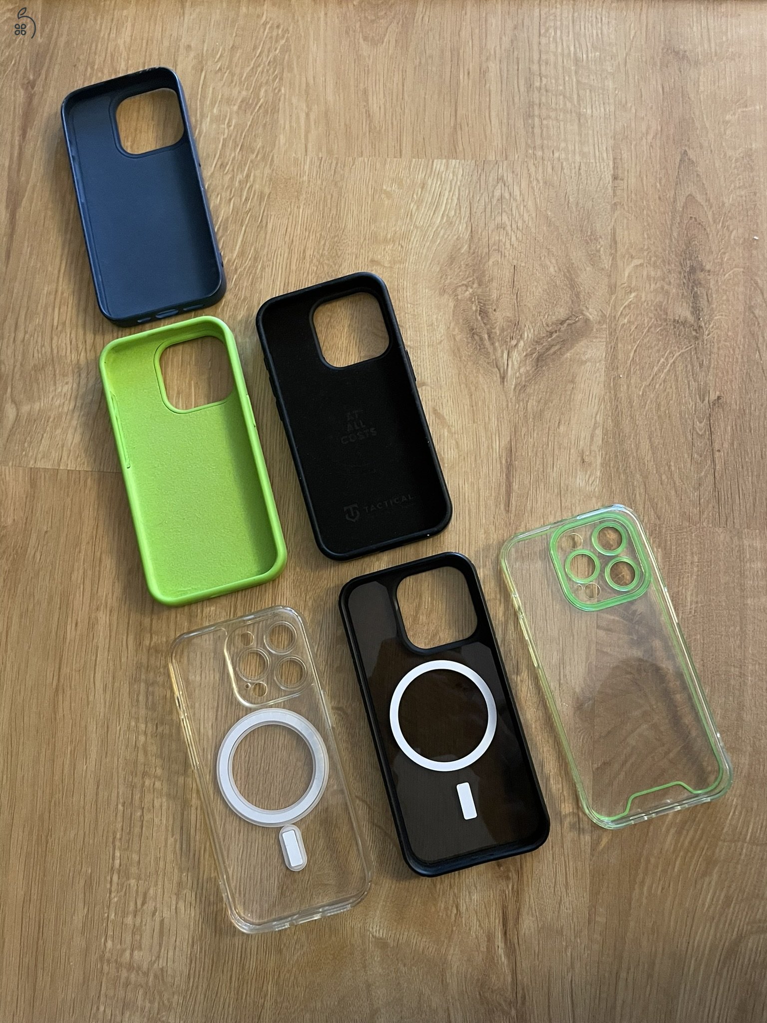 iPhone 15 pro tokok vegyesen 6db - Székesfehérvár